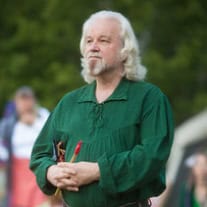 Bio - RJ Stewart and Anastacia Nutt